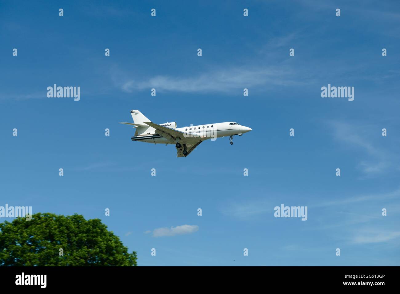 Dassault aviation Banque de photographies et d’images à haute ...