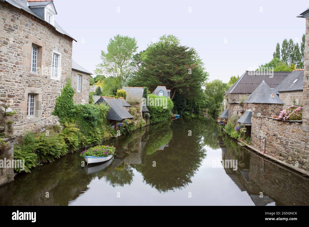 Pontrieux lavoirs Banque de photographies et d’images à haute ...