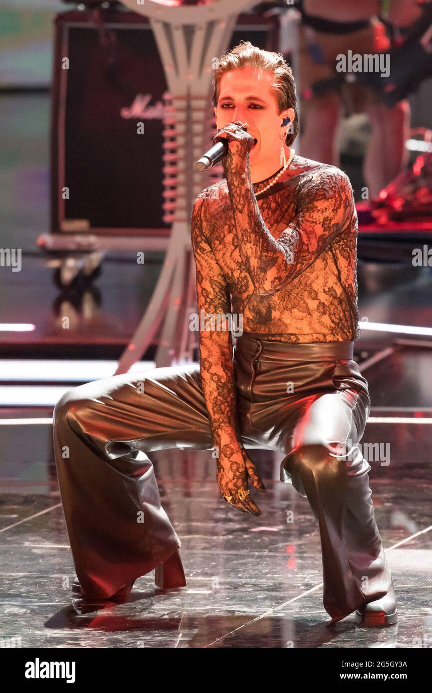 Damiano David de Måneskin en concert au Polsat SuperHit Festiwal 2021 à ...