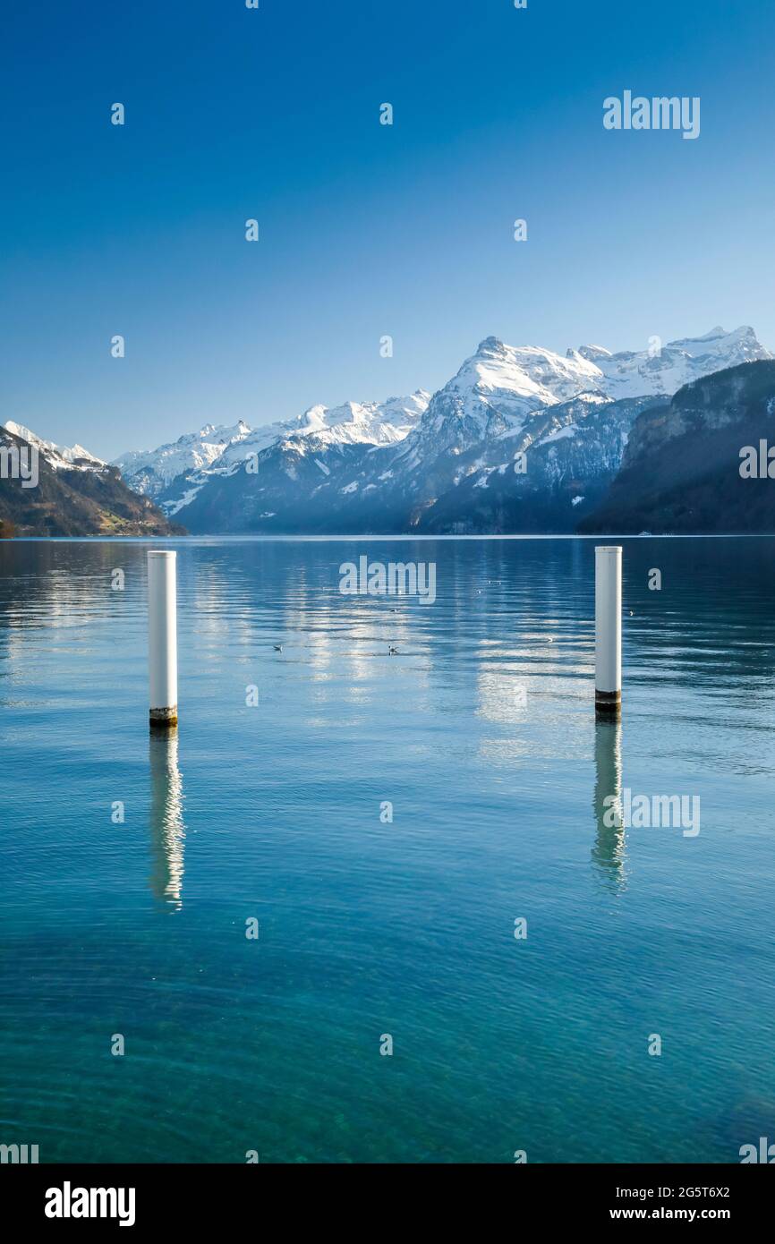 Lac urnersee Banque de photographies et d’images à haute résolution - Alamy