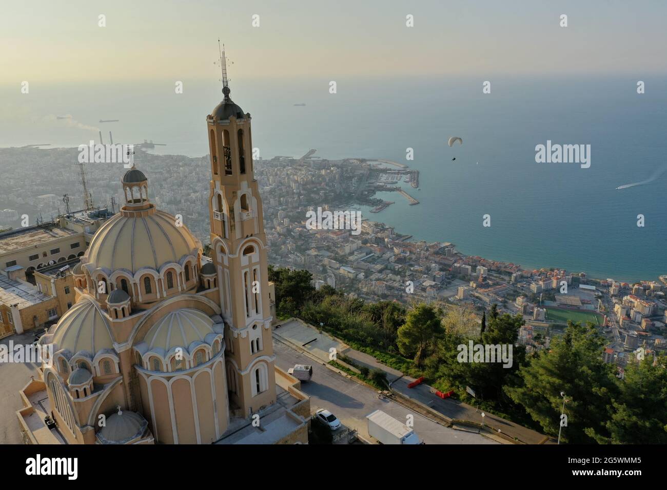 Basilica of harissa Banque de photographies et d’images à haute ...