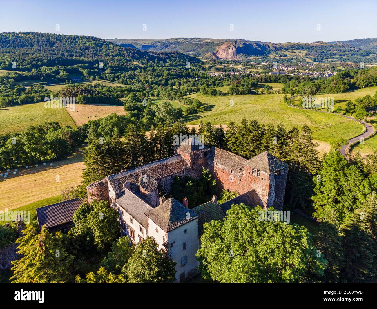 France, Cantal, Neussargues en Pinatelle, celles, commanderie Templier ...