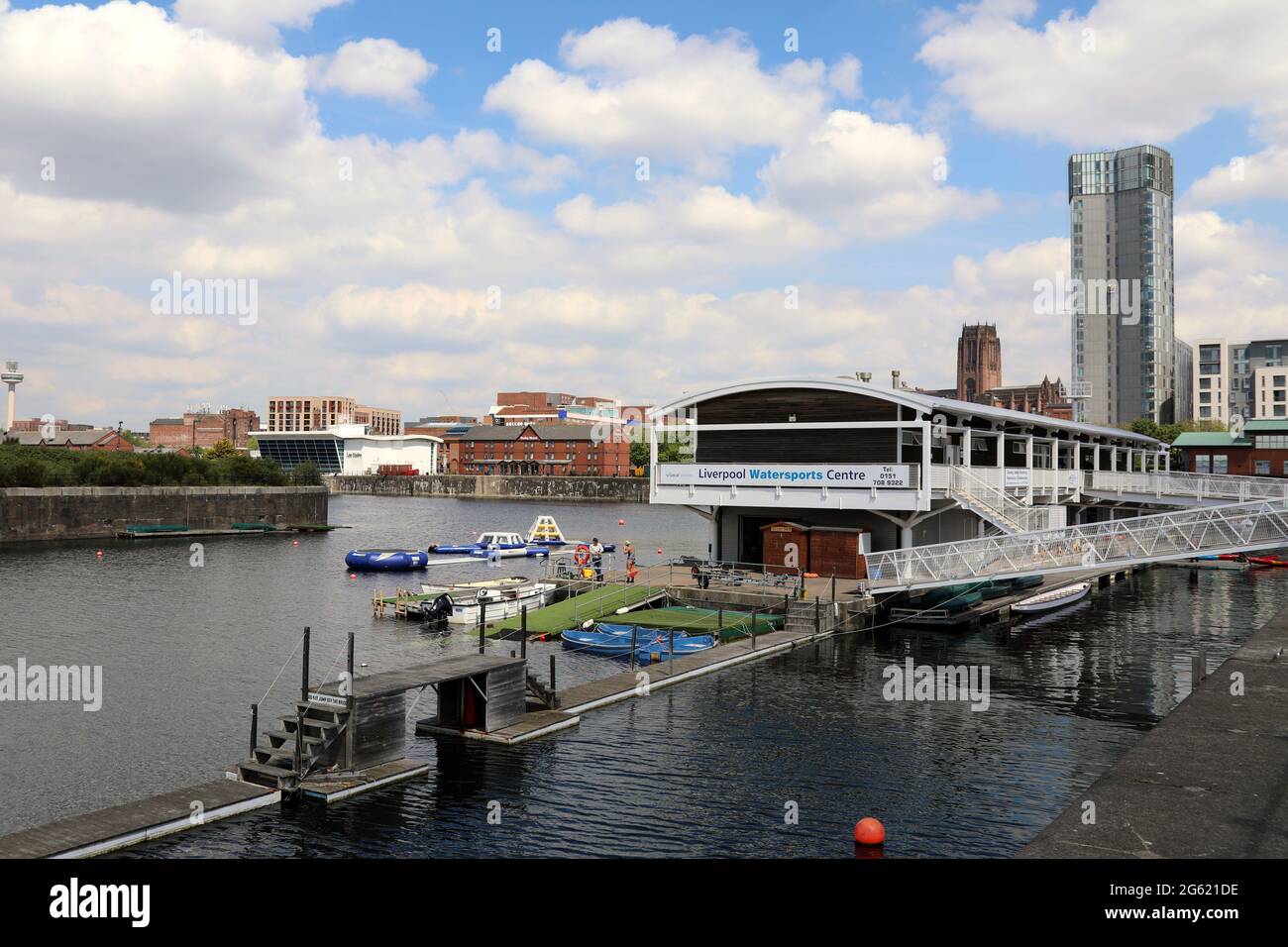 Liverpool south docks Banque de photographies et d’images à haute ...