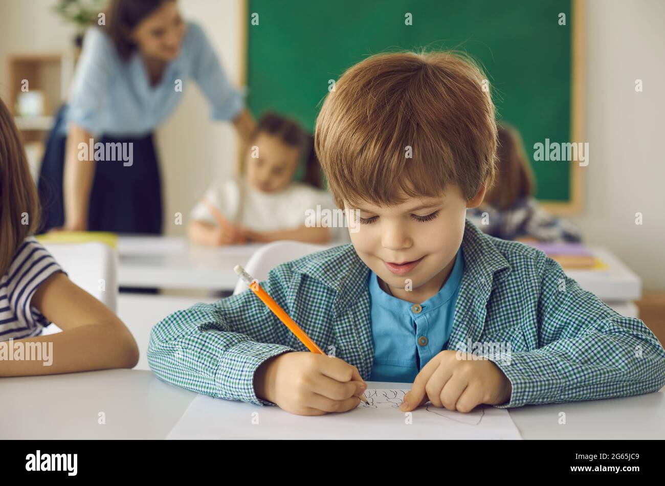 Portrait camarade classe camarade classe Banque de photographies et d’images à haute résolution ...
