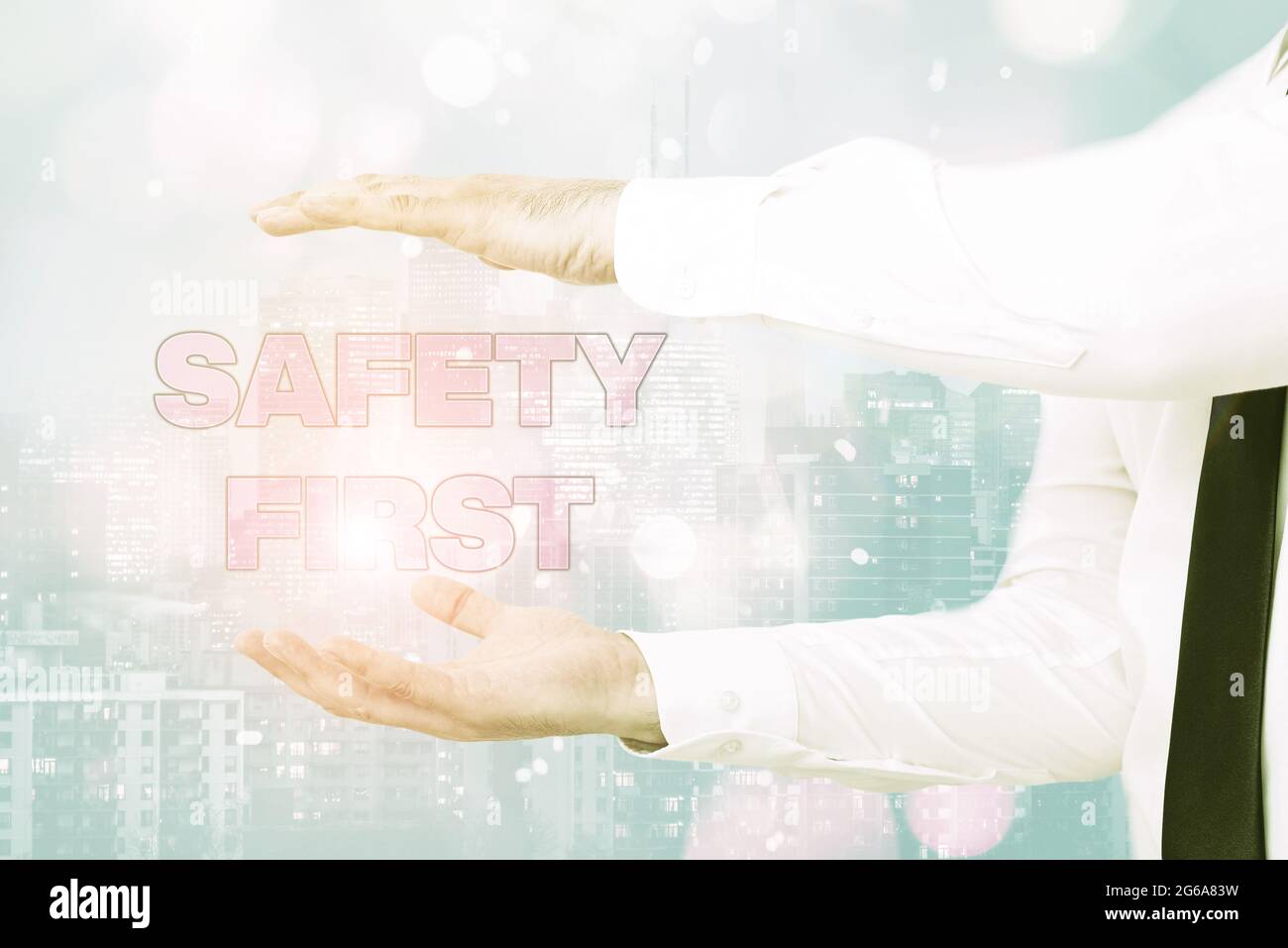 Signalétique manuscrite Safety First. Concept d'entreprise éviter tout ...