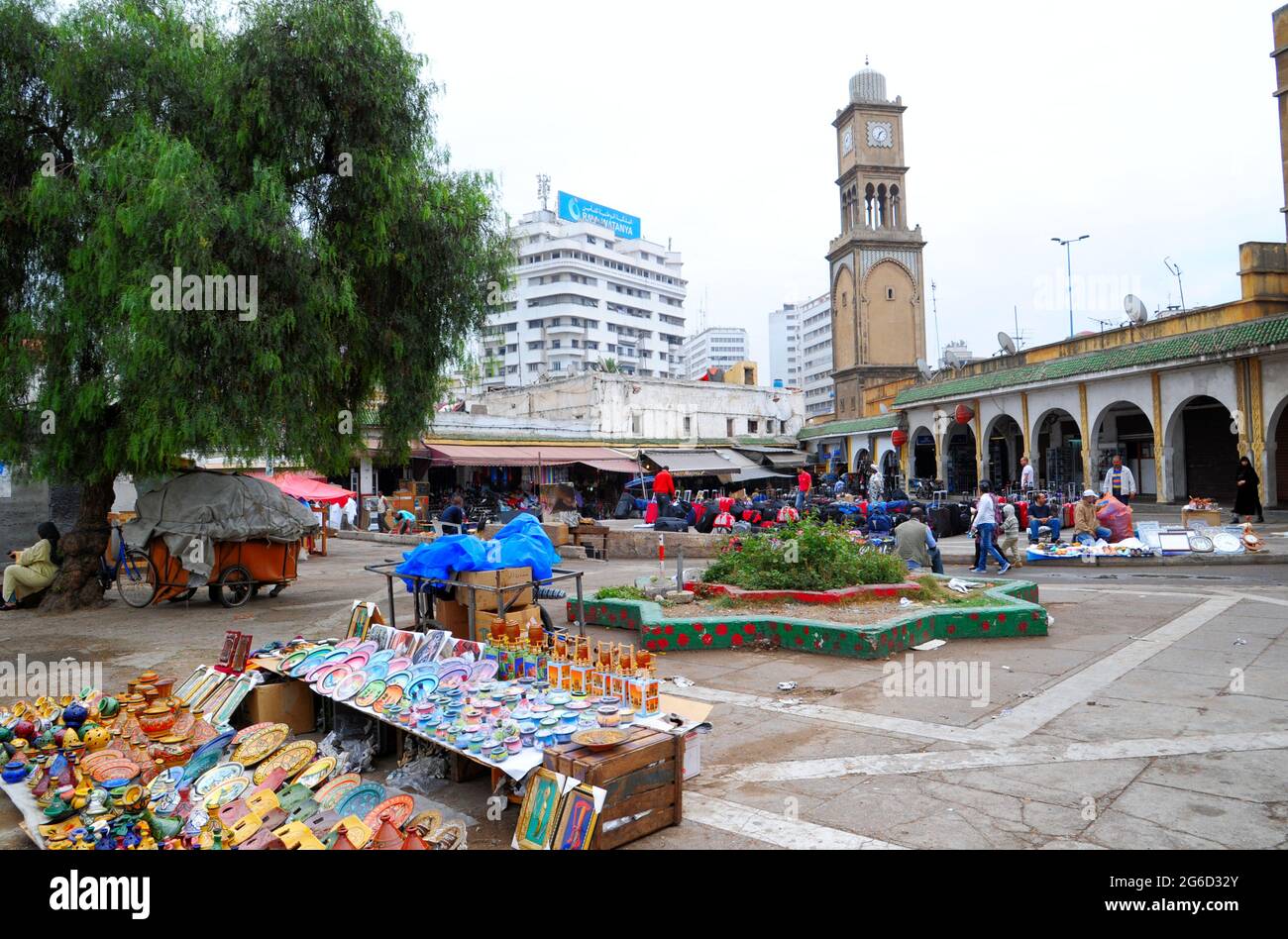 Rue Traditionnelle Casablanca Banque d'image et photos - Alamy