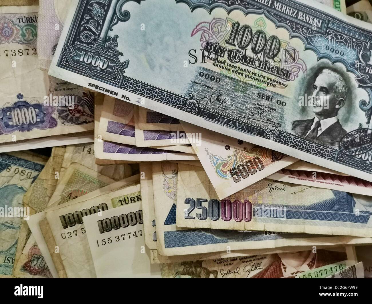 Symbole de la lire turque Banque de photographies et d’images à haute ...