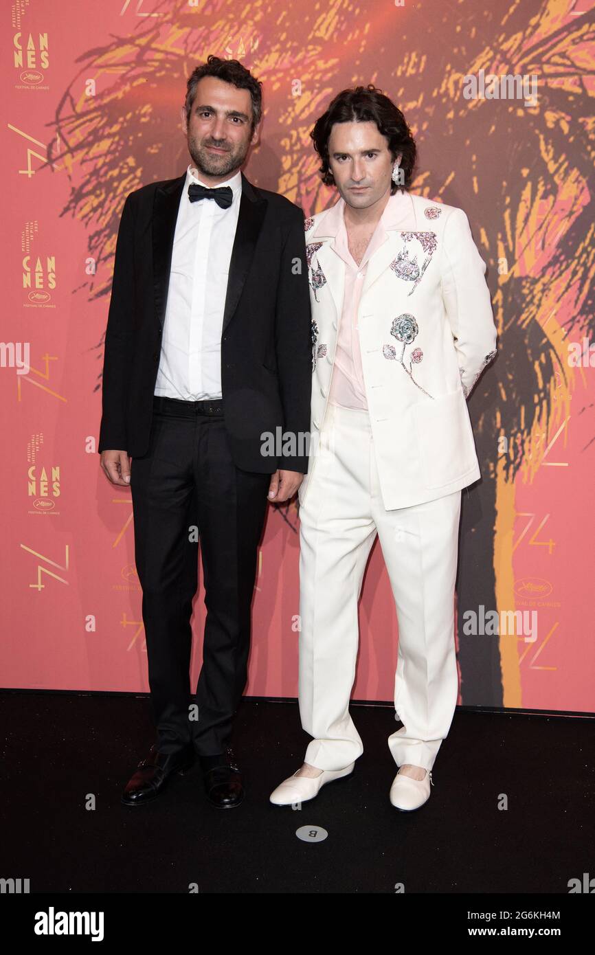 Cannes, France. 06 juillet 2021 Nicolas Maury et invité assistent à la ...