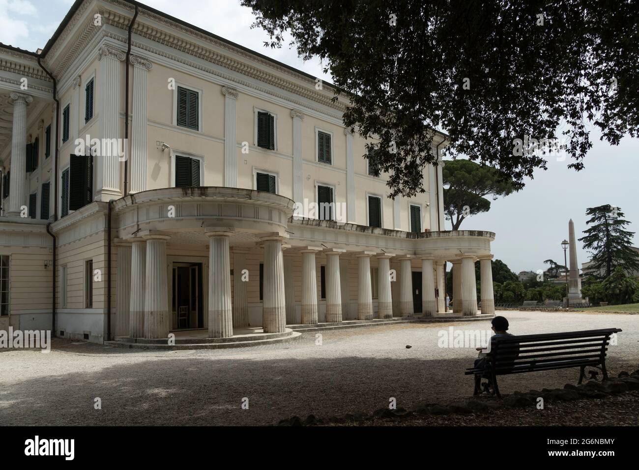 Palazzo torlonia palace Banque de photographies et d’images à haute ...