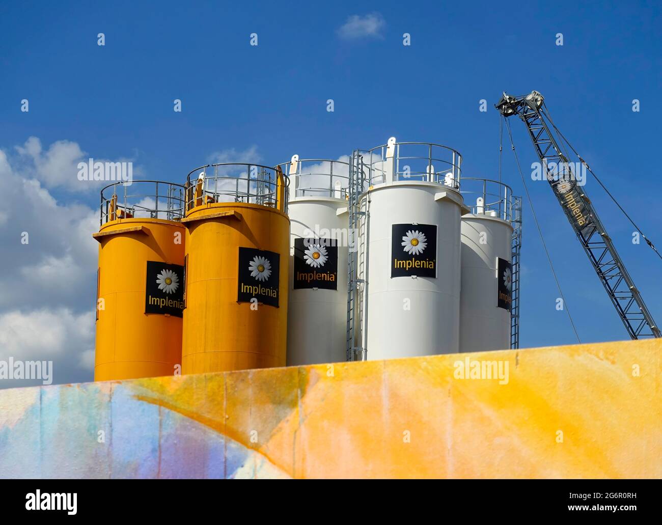 Logo implenia Banque de photographies et d’images à haute résolution ...