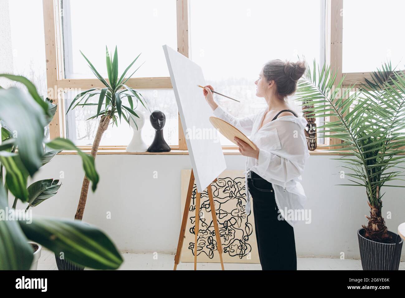 Artiste talentueux dessin Banque de photographies et d’images à haute ...