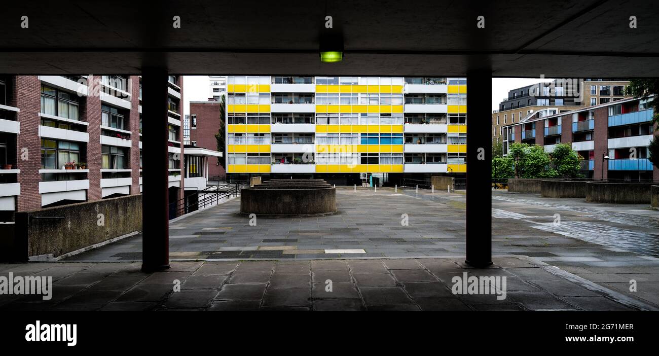 The golden lane estate londres Banque de photographies et d’images à ...