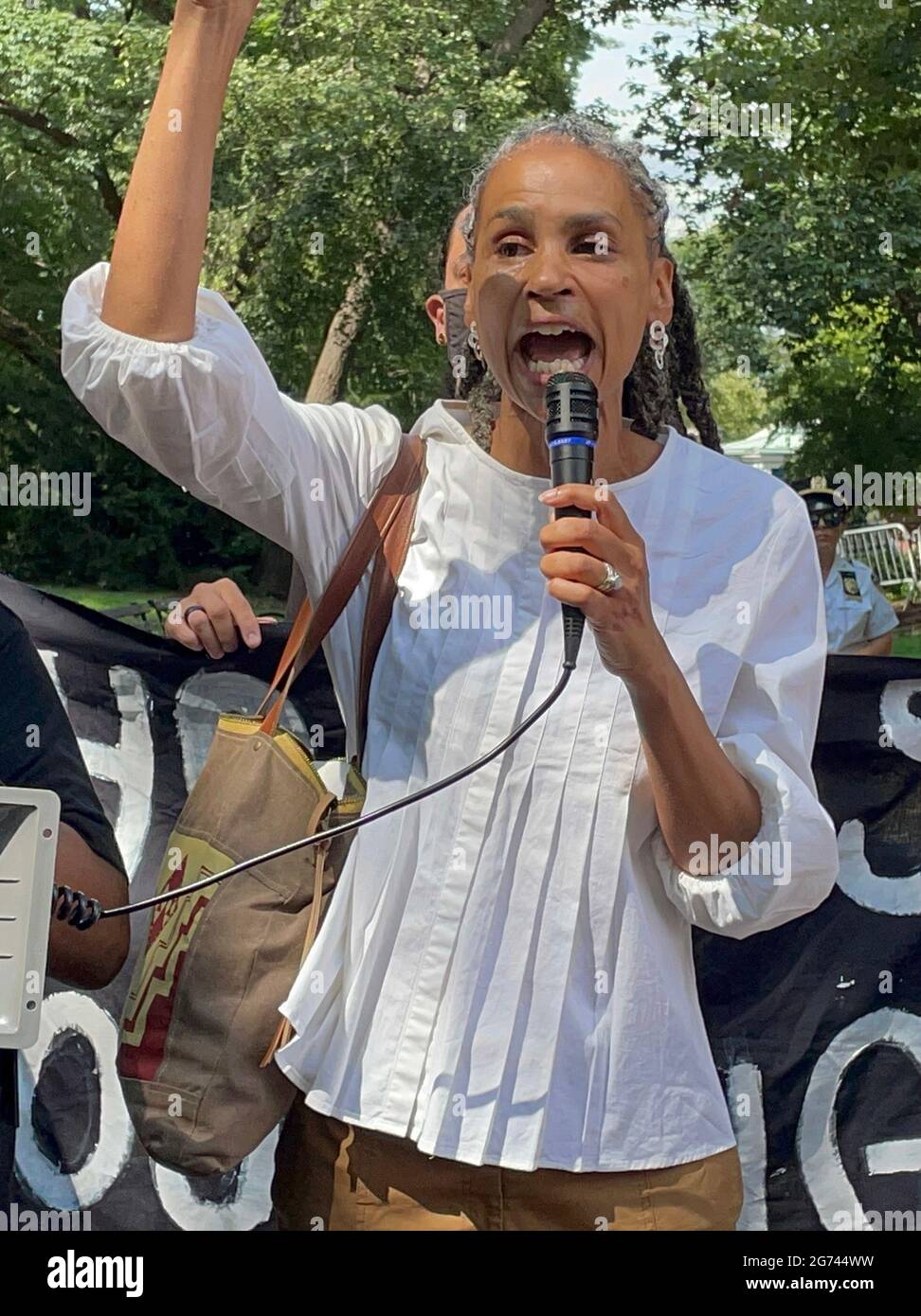 Maya wiley Banque de photographies et d’images à haute résolution - Alamy