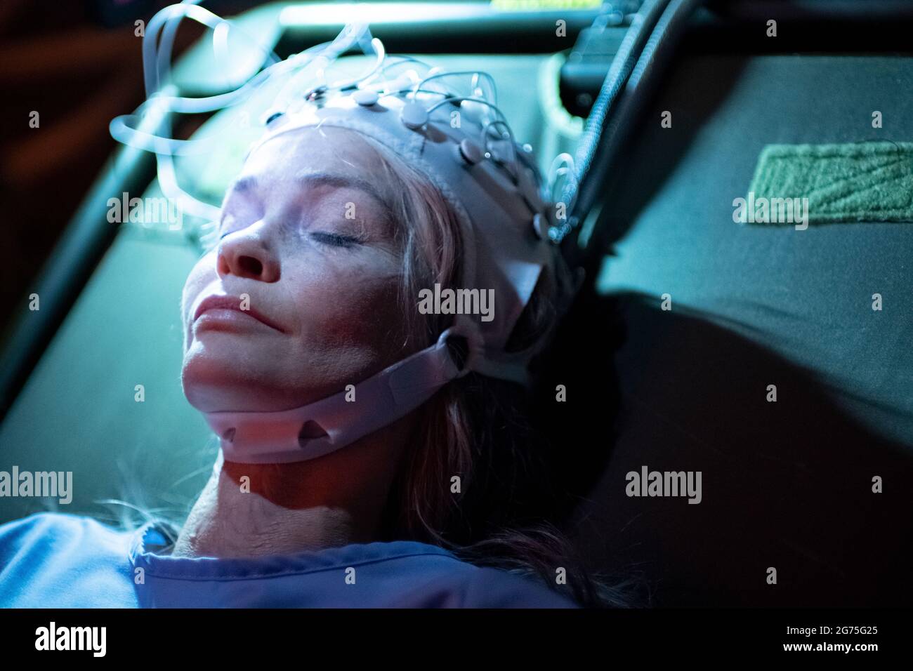 Demonic 2021 Réalisé Par Neill Blomkamp Et Avec Carly Pope Terry