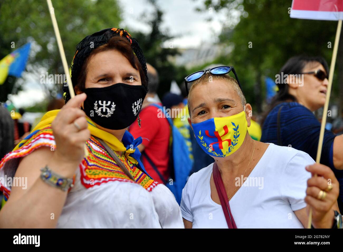 Manifestation "non à la criminalisation de la Kabylie" à Paris, France ...