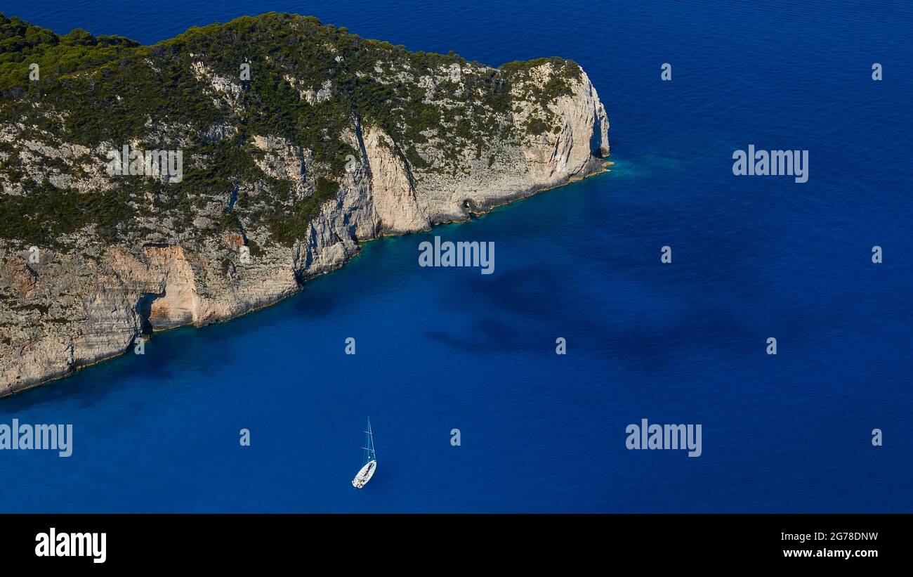 Zakynthos, Paralia Navagio, Shipwreck Beach, vue sur l'extrémité nord ...