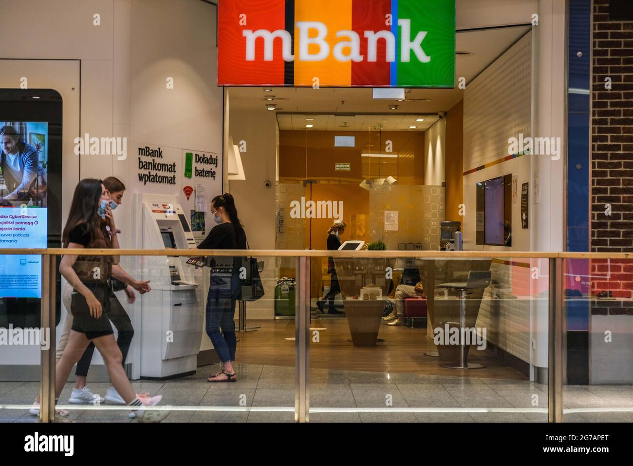 Signe mbank Banque de photographies et d’images à haute résolution - Alamy