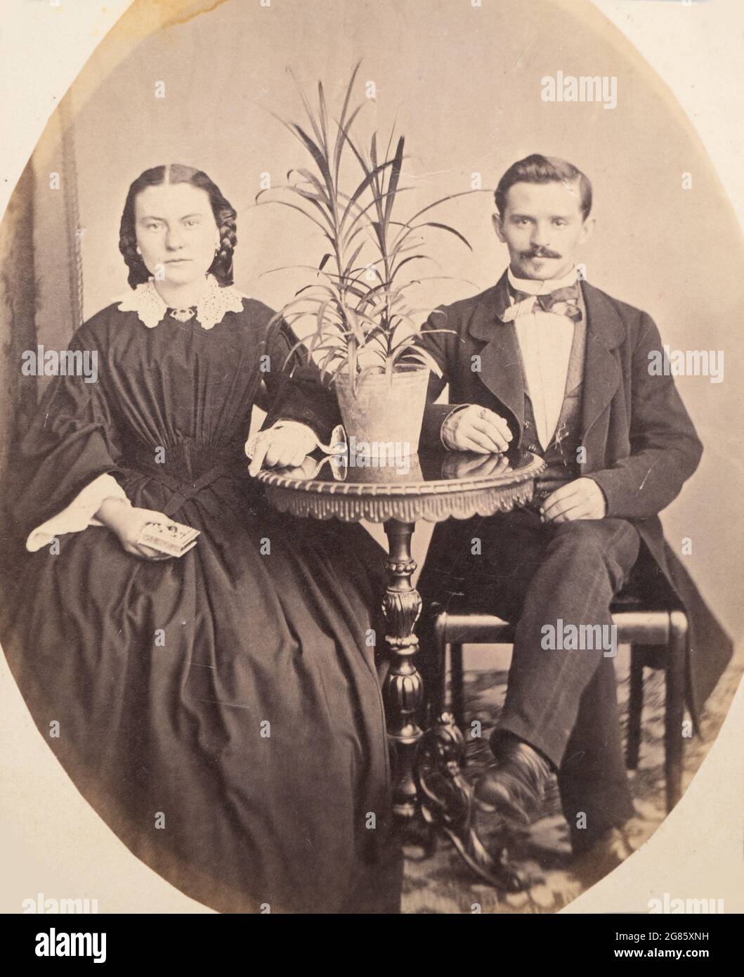 Victorian couple portrait Banque de photographies et d’images à haute ...