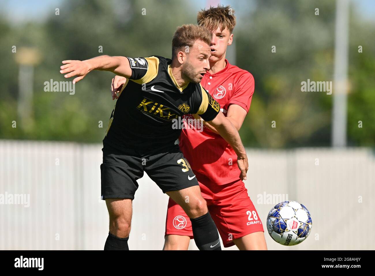 Tobias dombrowa Banque de photographies et d’images à haute résolution ...