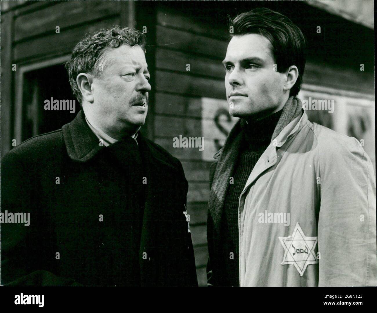 Im Konzentrationslager begegnet der wissende Alte noch einmal den ...