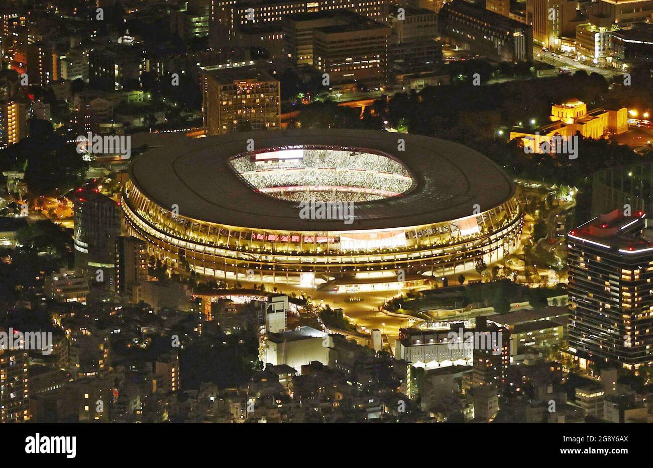 Tokyo, Japon. 23 2021 juillet : la photo prise le 23 juillet 2021, à partir d'un hélicoptère ...