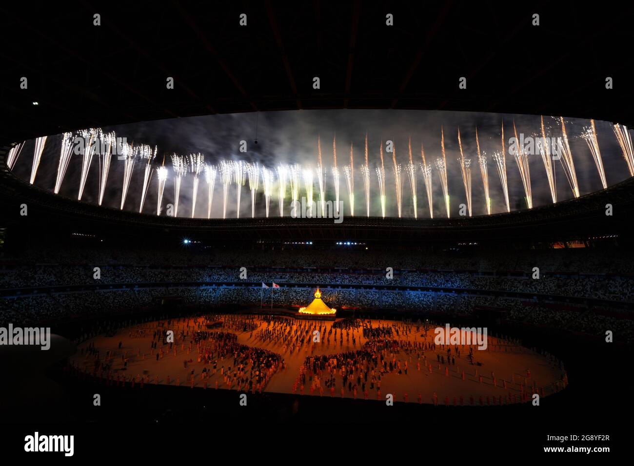 Opening olympic games lighting flame Banque de photographies et d’images à haute résolution - Alamy