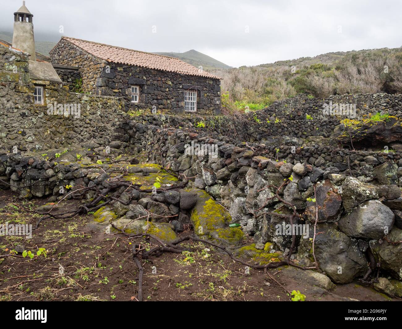 Maison volcanique en pierre Banque de photographies et d’images à haute ...