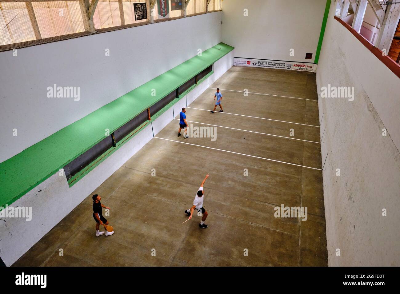 Trinquet pays basque Banque de photographies et d’images à haute ...