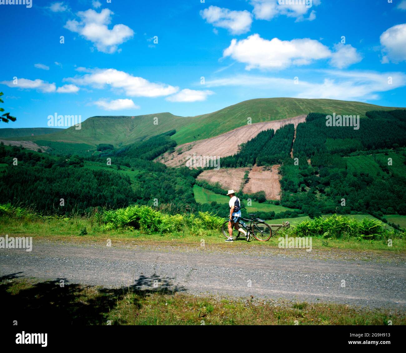 Cyclistes sur le sentier du taff Banque de photographies et d’images à ...