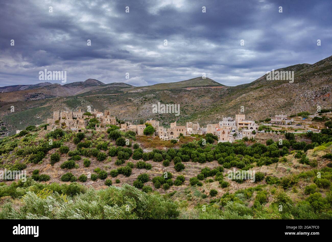 Tours architecturales et historiques dominant la région du célèbre ...