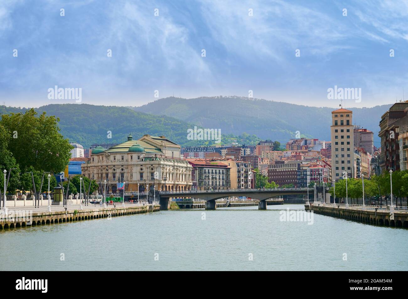 Facade of arriaga theatre bilbao Banque de photographies et d’images à ...
