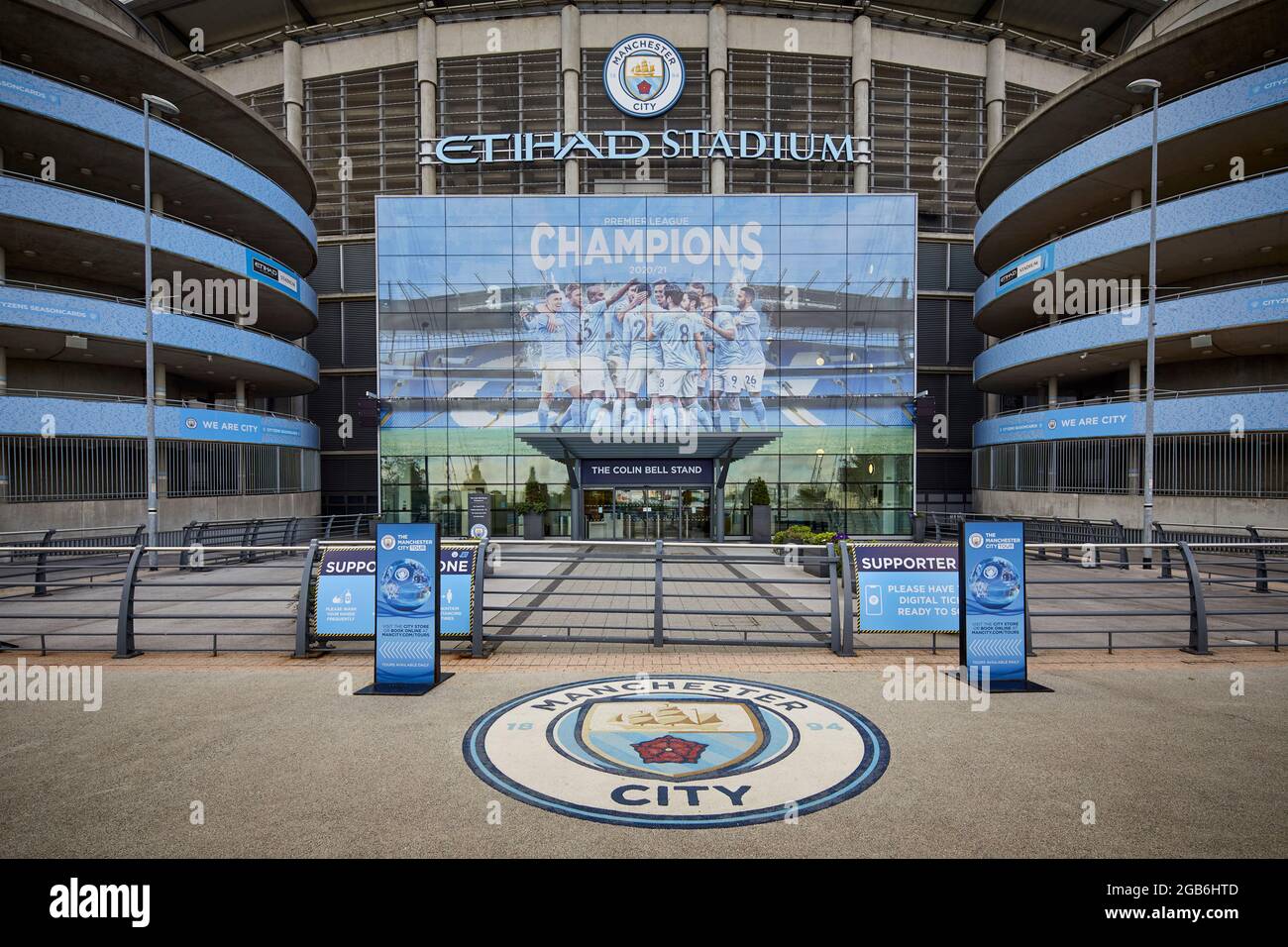 Colin bell stand manchester city Banque de photographies et d’images à ...