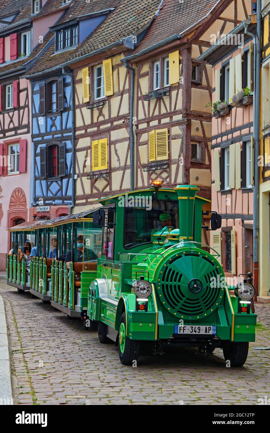 Petit Train Touristiques Banque d'image et photos - Alamy