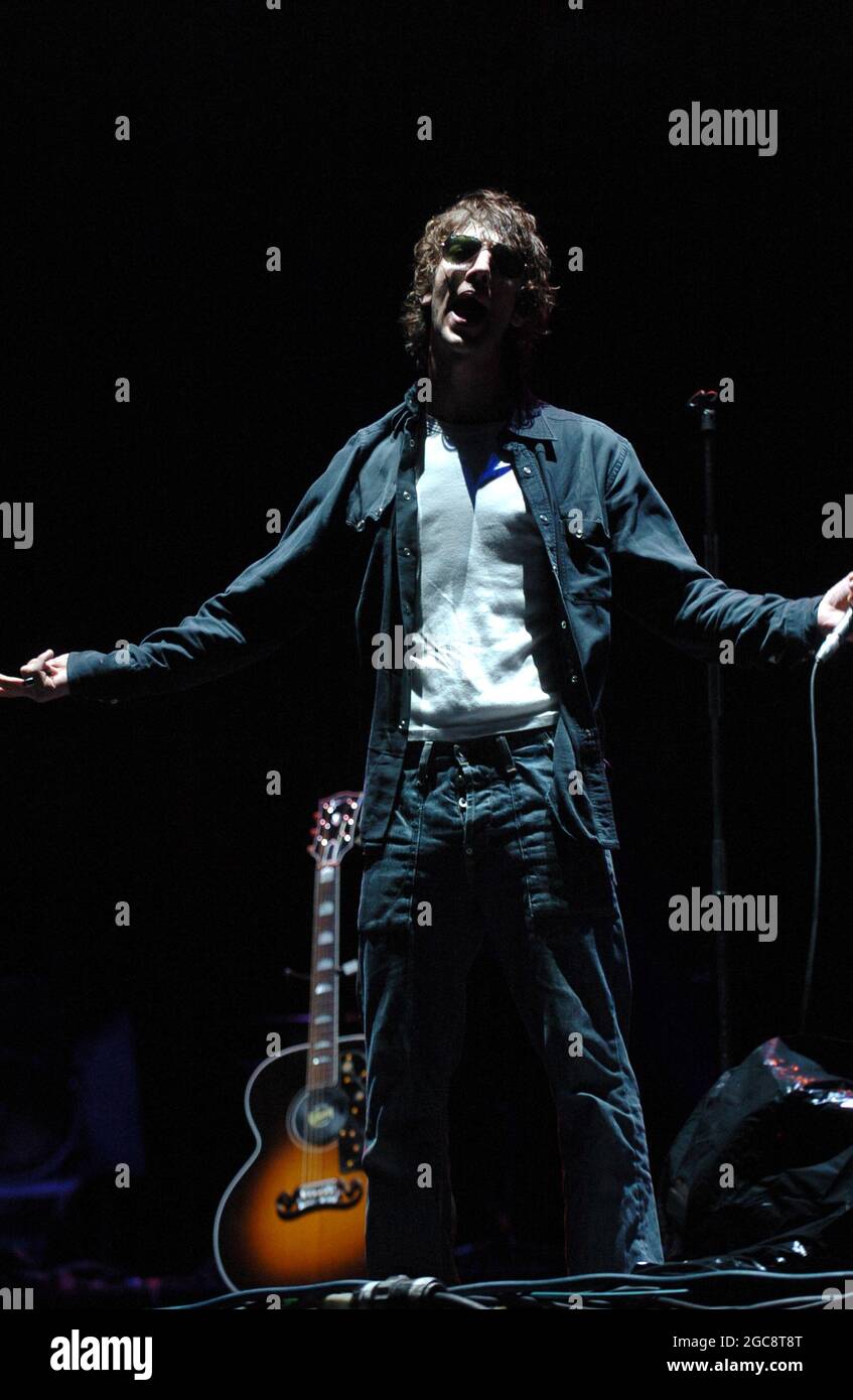 Richard ashcroft wife kate radley Banque de photographies et d’images à ...