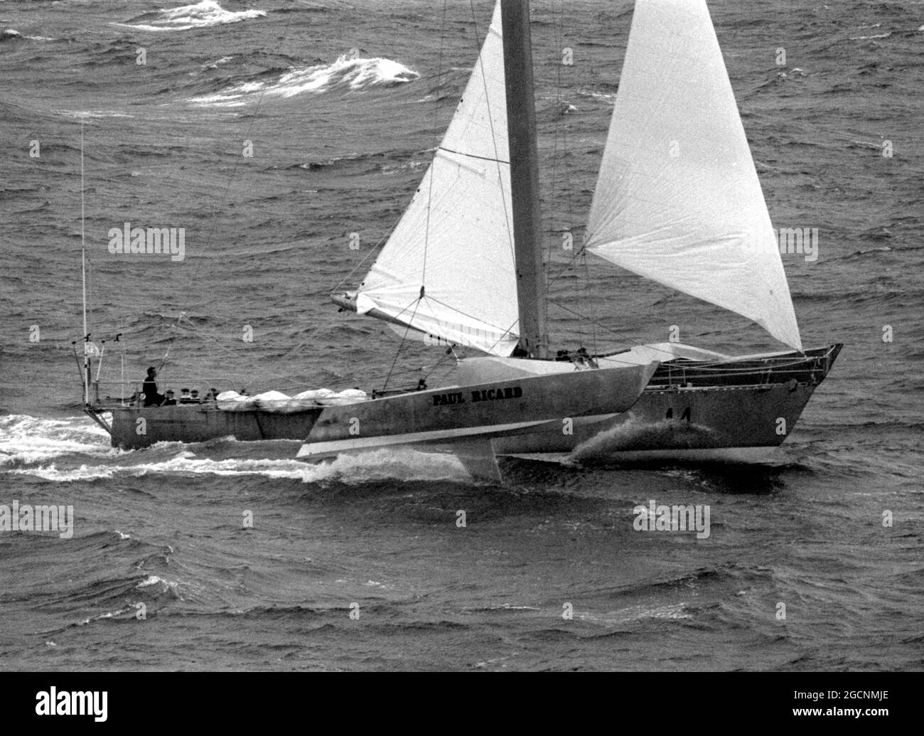 AJAXNETPHOTO.NOVEMBRE 1982. SAINT-MALO, FRANCE. - ROUTE DU RHUM ...