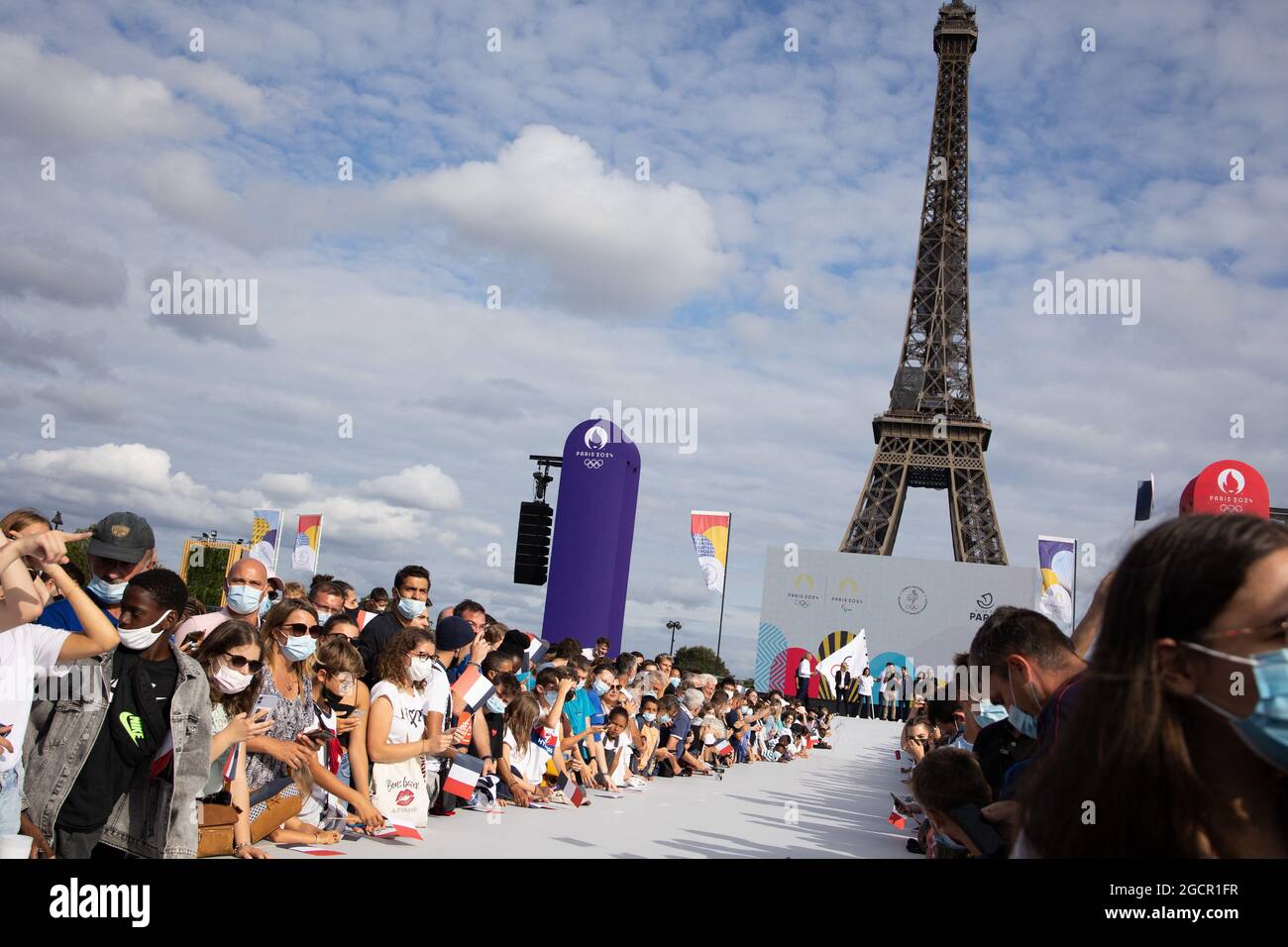Roxana Maracineanu, ministre déléguée des Sports, Brigitte Henriques ...