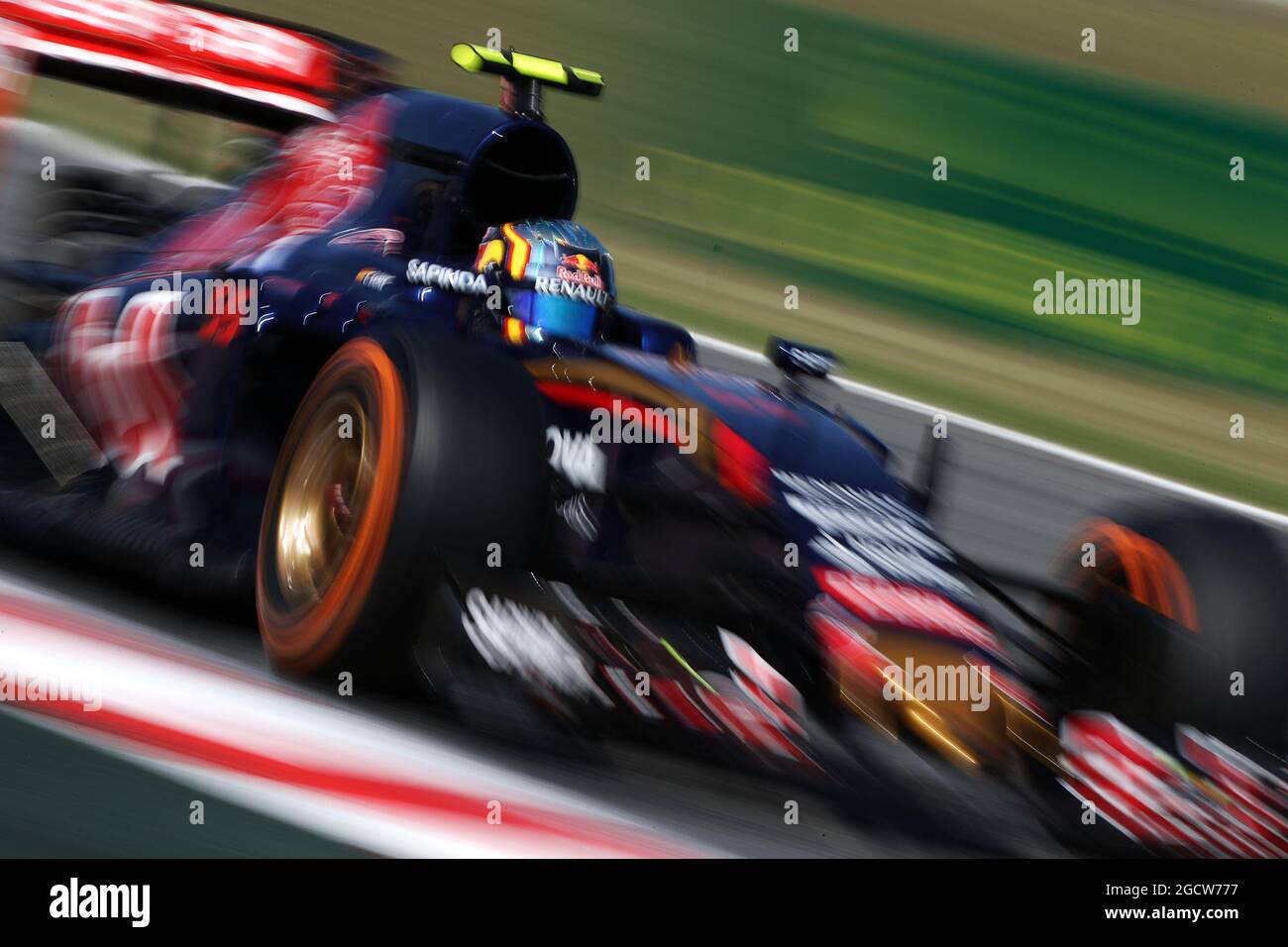 La scuderia toro rosso str10 de carlos sainz jr Banque de photographies et d’images à haute ...