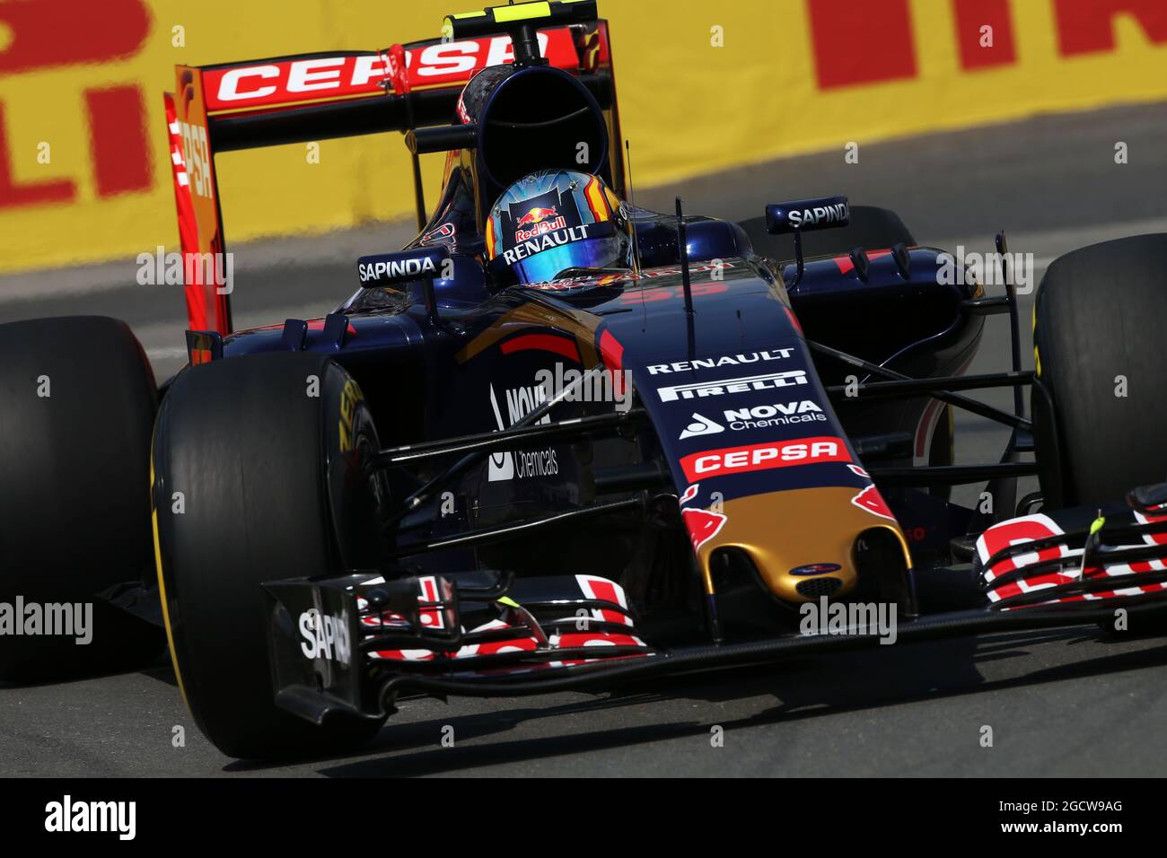 La scuderia toro rosso str10 de carlos sainz jr Banque de photographies et d’images à haute ...