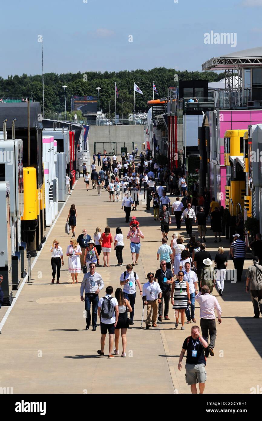 Circuit du paddock silverstone Banque de photographies et d’images à ...