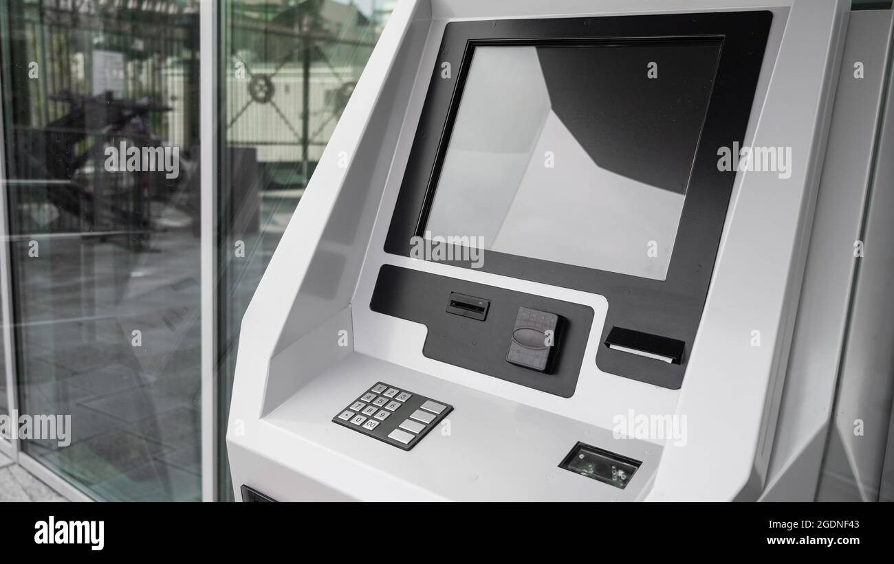 Distributeur automatique de billets en libre service Banque de ...