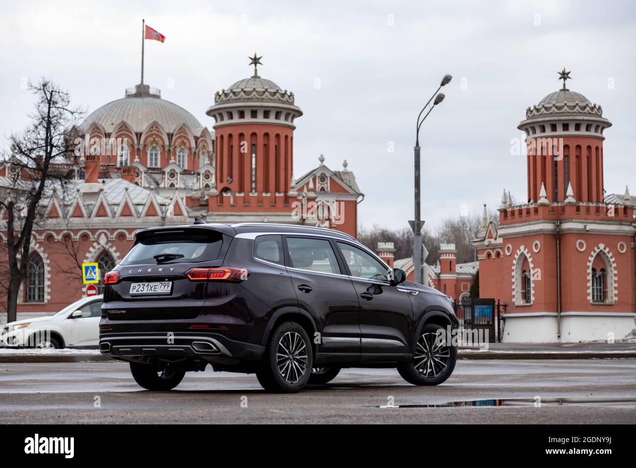 moscou, russie - 18 mars 2020 : vue arrière et latérale du nouveau vus ...