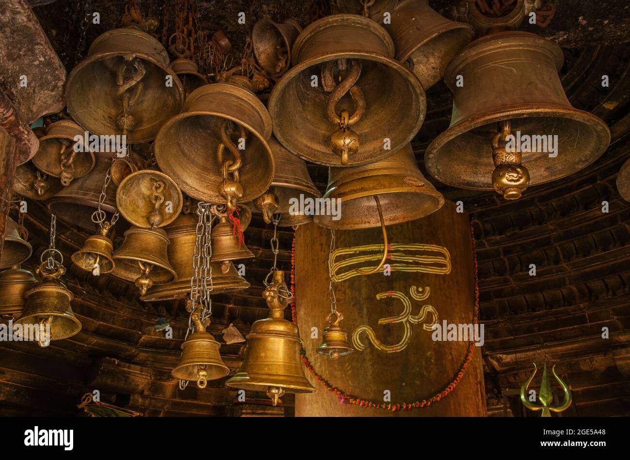 Shiva linga temple india Banque de photographies et d’images à haute ...
