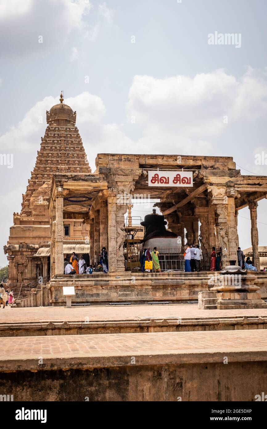 Nandi mandapam Banque de photographies et d’images à haute résolution ...