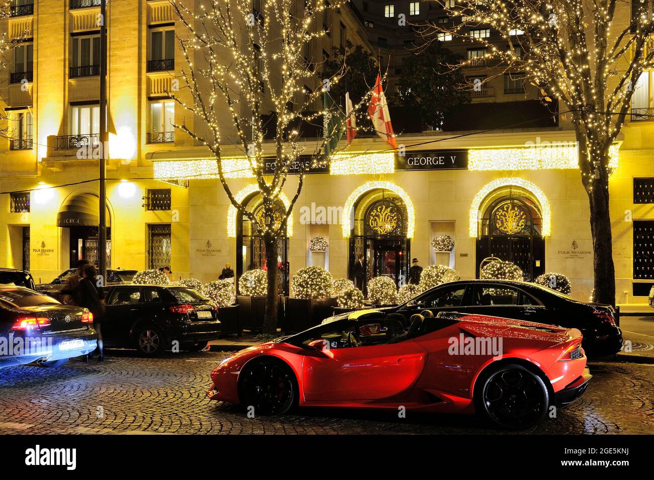 Hotel george v palace Banque de photographies et d’images à haute ...