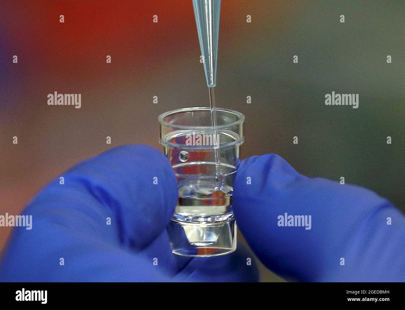 Spectroscopie D'absorption Banque d'image et photos - Alamy