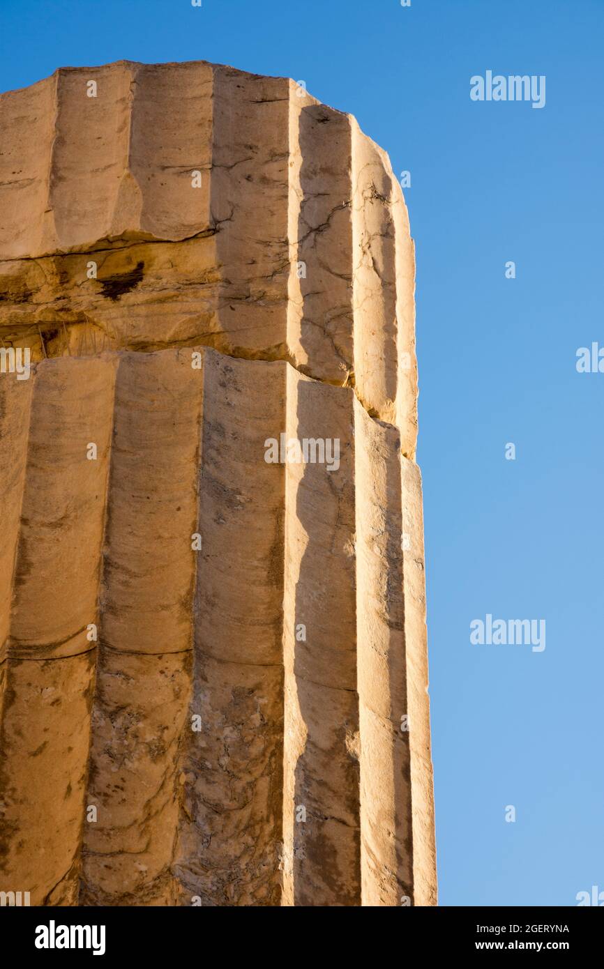 Détails de la construction des colonnes de l'Acropole à Athènes en ...