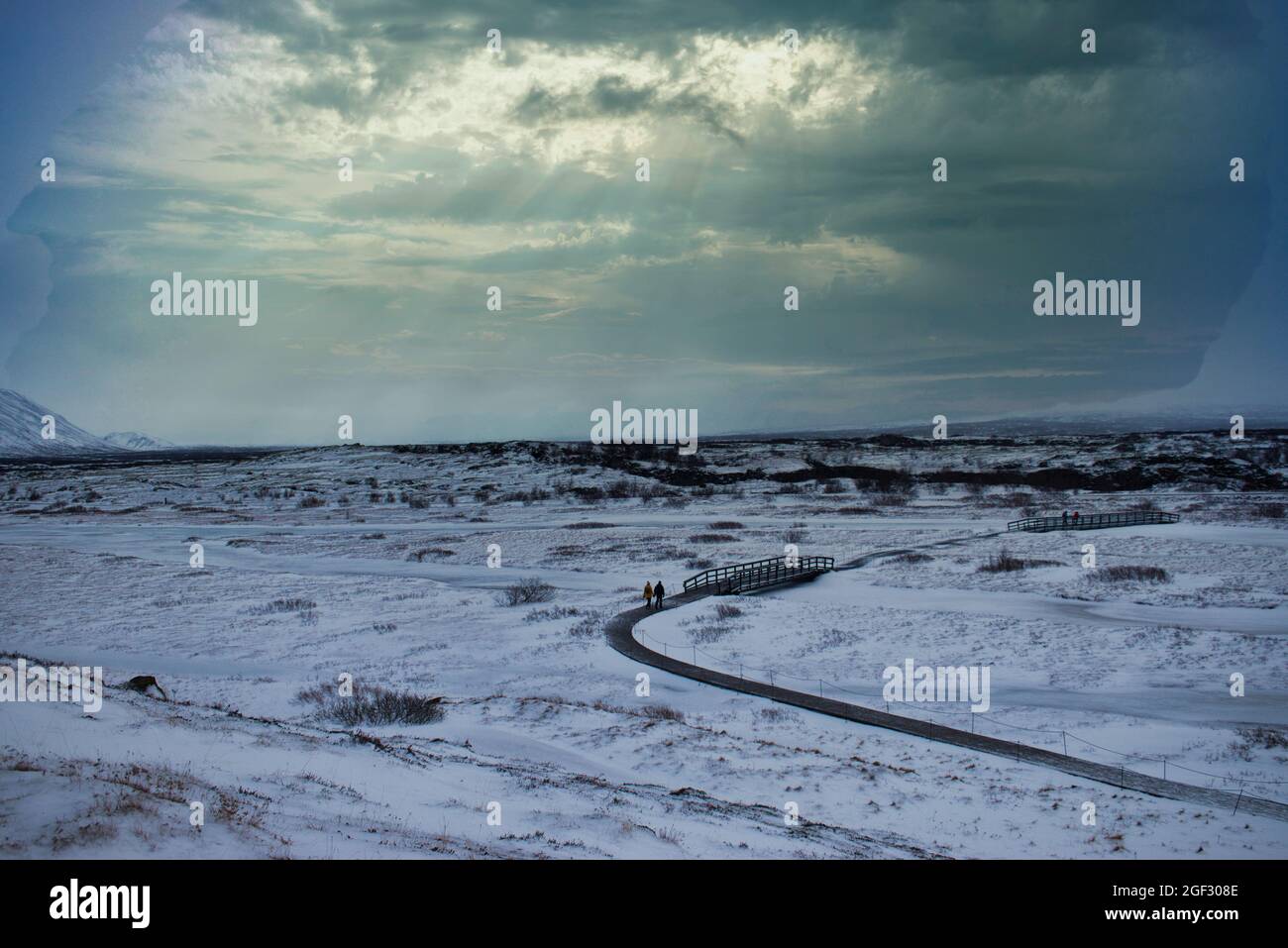 Iceland walking Banque de photographies et d’images à haute résolution ...