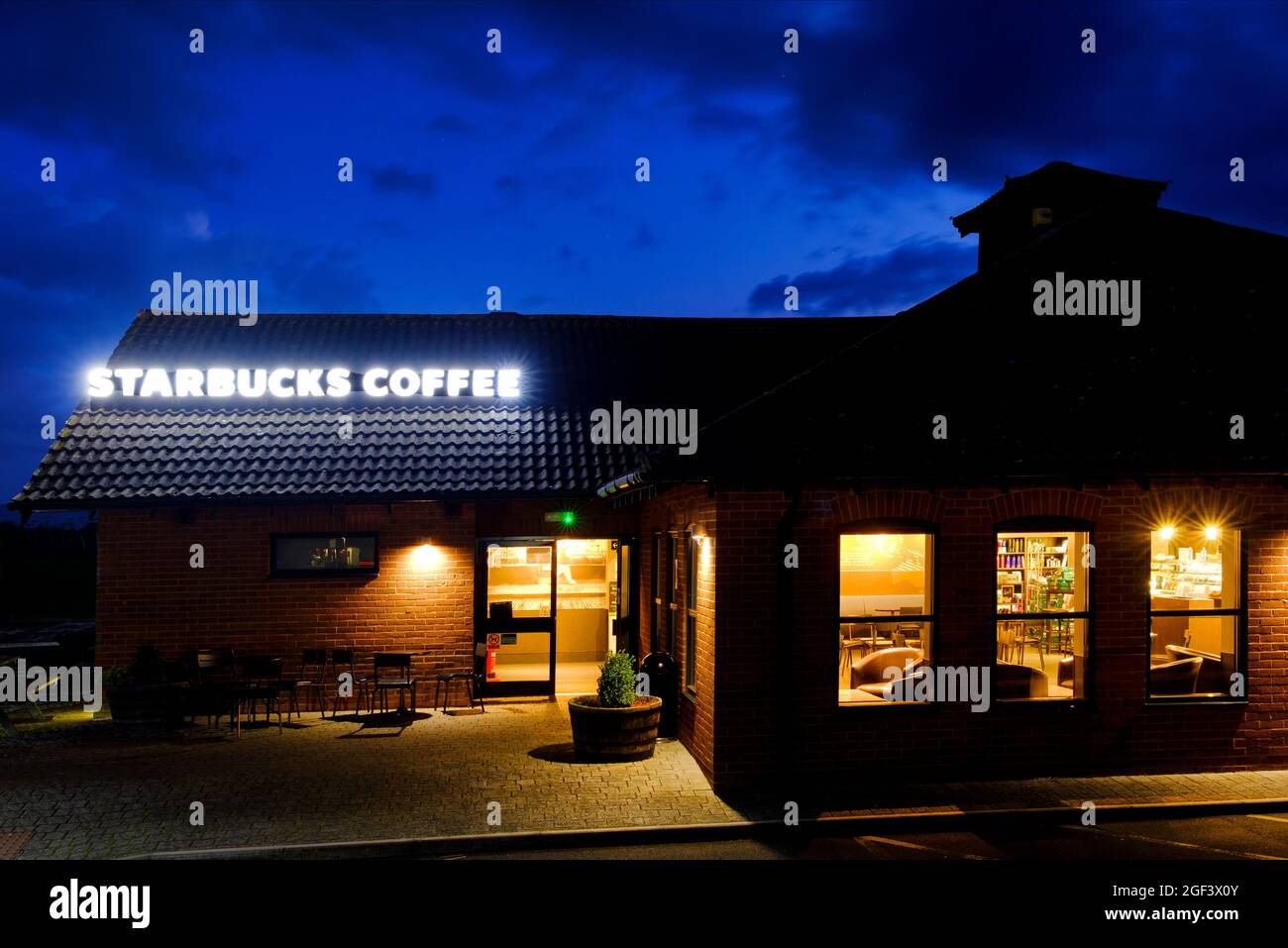 Starbucks coffee company Banque de photographies et d’images à haute ...