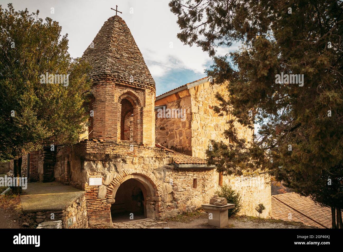 Ancien complexe monastique Banque de photographies et d’images à haute ...