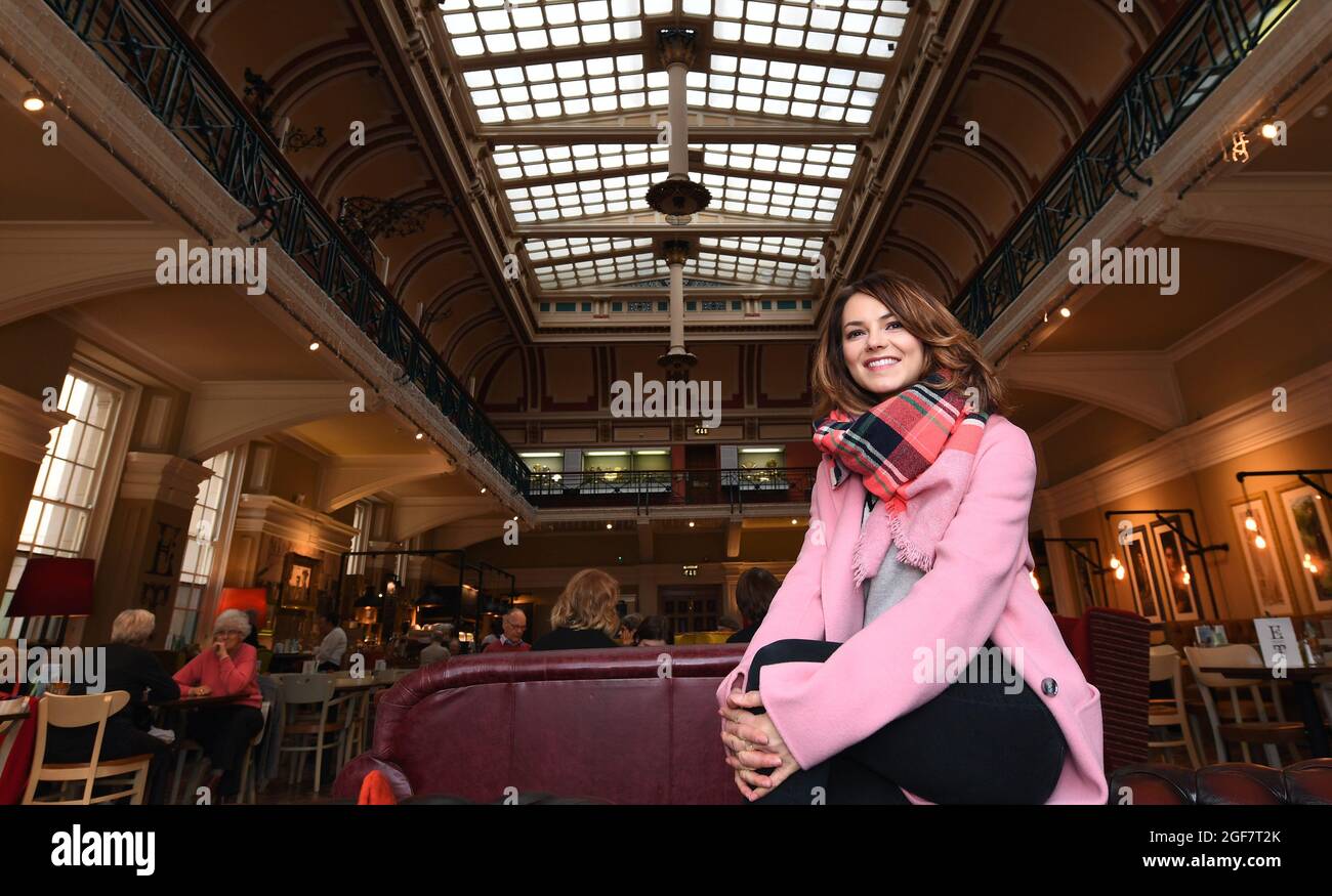 L'actrice Kara Tointon à la salle de l'équipe du Birmingham Museum tout ...